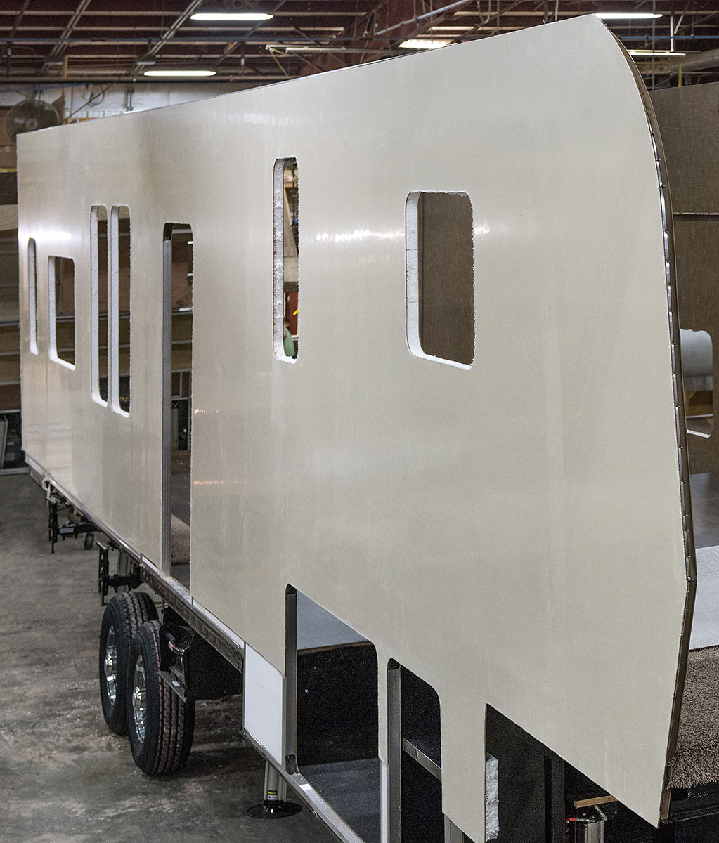 2016 Durango Gold Fulltime Luxury Fifth Wheel Features | KZ RV