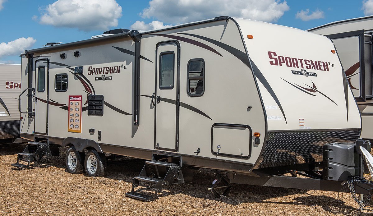 2017 Sportsmen LE 261RLLE Dealer Stock Only Travel Trailer | KZ RV