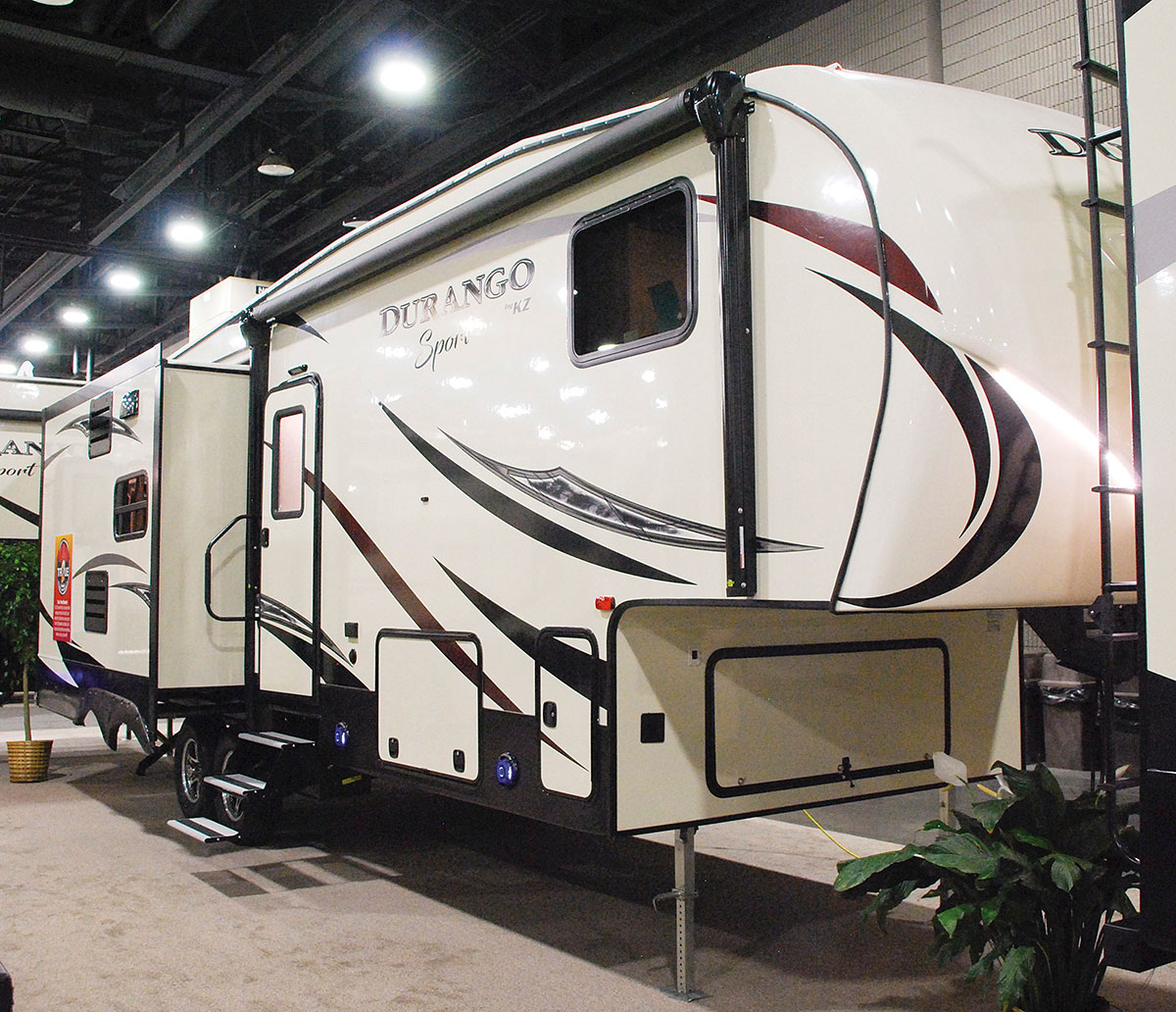 2018 Durango 1500 Sport D270RLD Lightweight Luxury Fifth Wheel | KZ RV
