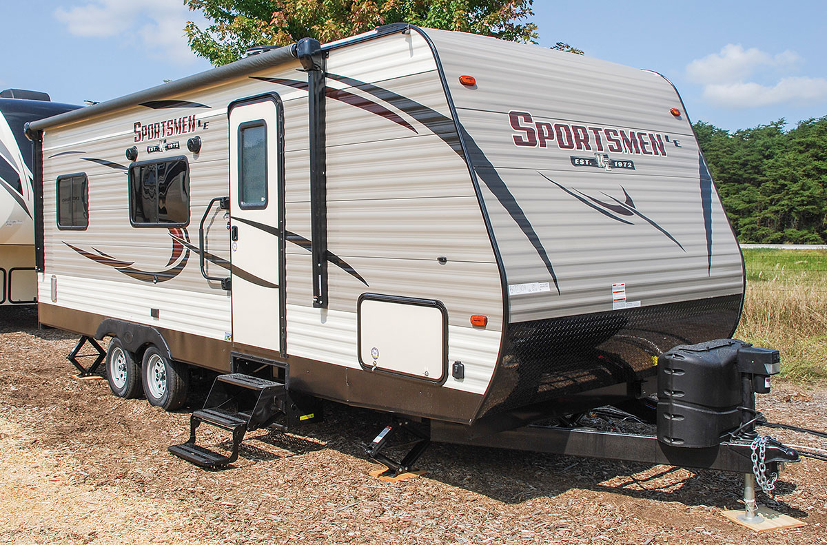 2018 Sportsmen LE 240THLE Travel Trailer Toy Hauler | KZ RV