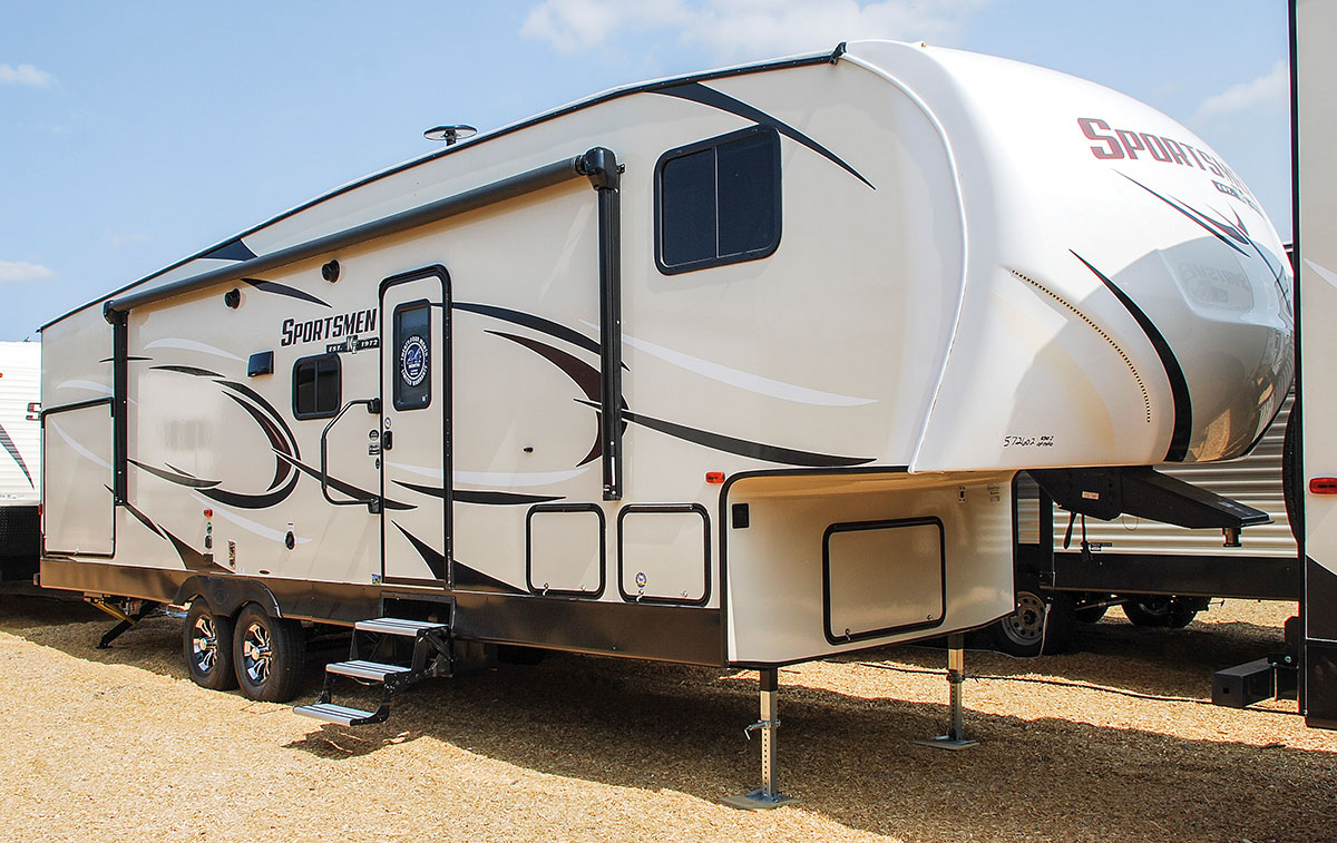 2018 Sportsmen 302BHK Fifth Wheel | KZ RV