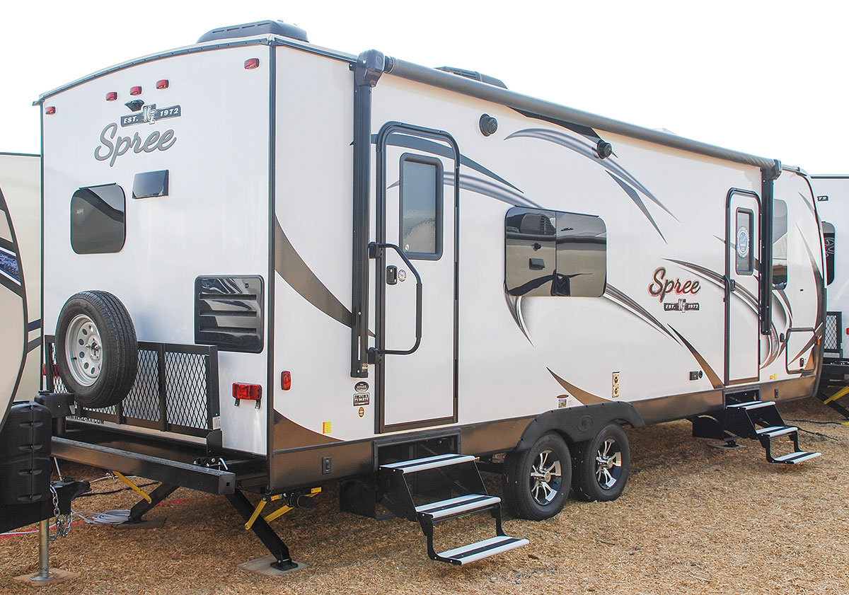 2018 Spree S251RK Luxury Lightweight Travel Trailer | KZ RV