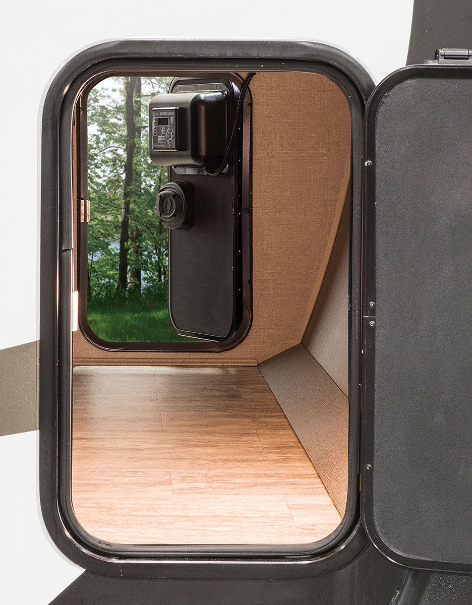 2018 Spree S343RSK Luxury Lightweight Travel Trailer | KZ RV