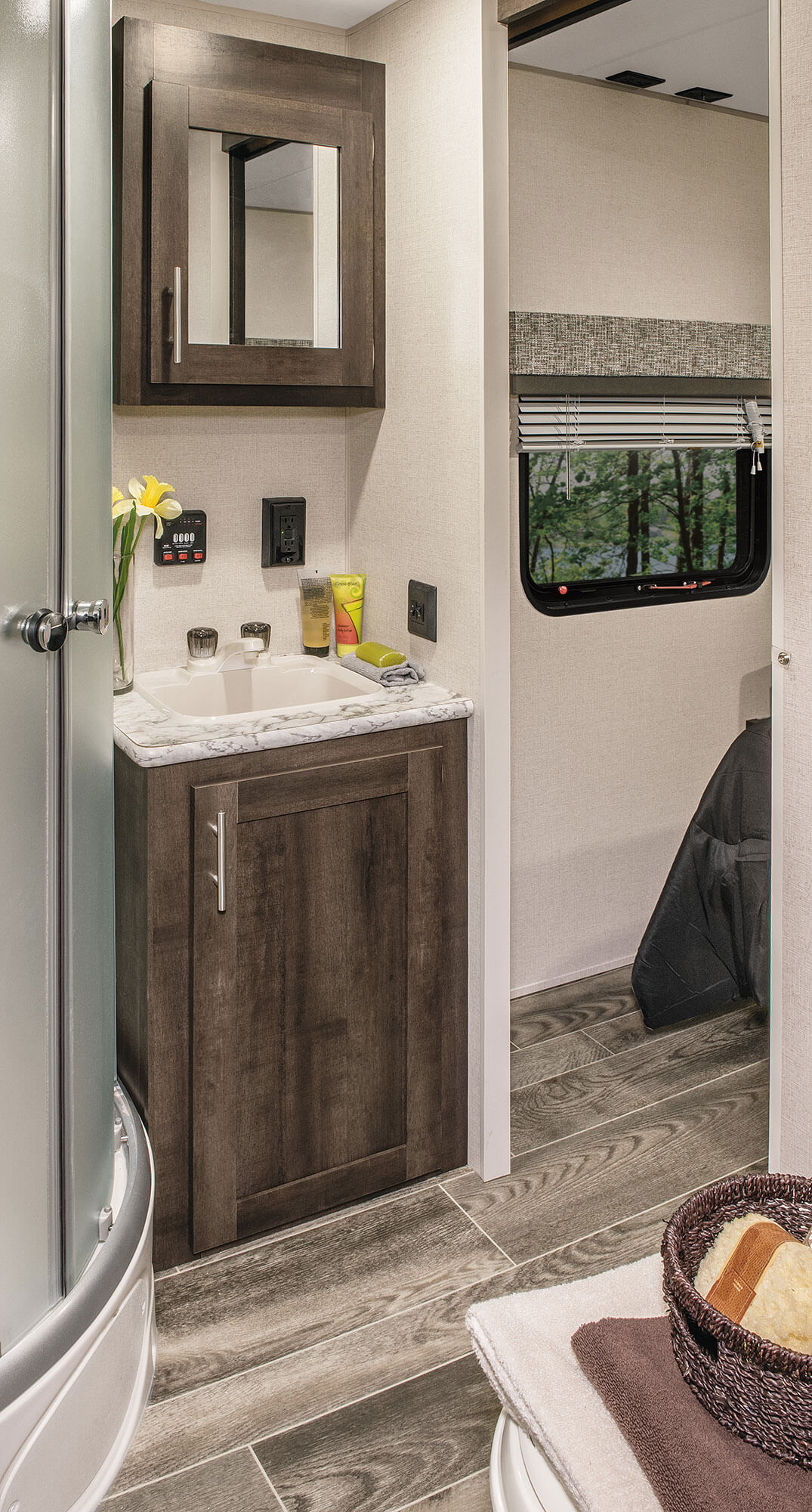 2020 Sportsmen® LE Travel Trailer Photos | KZ RV