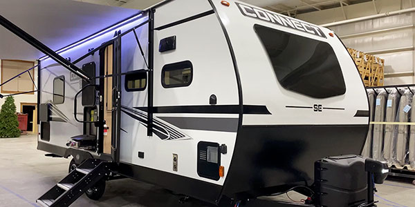 2021 Connect® SE C221FKKSE Travel Trailer | KZ RV