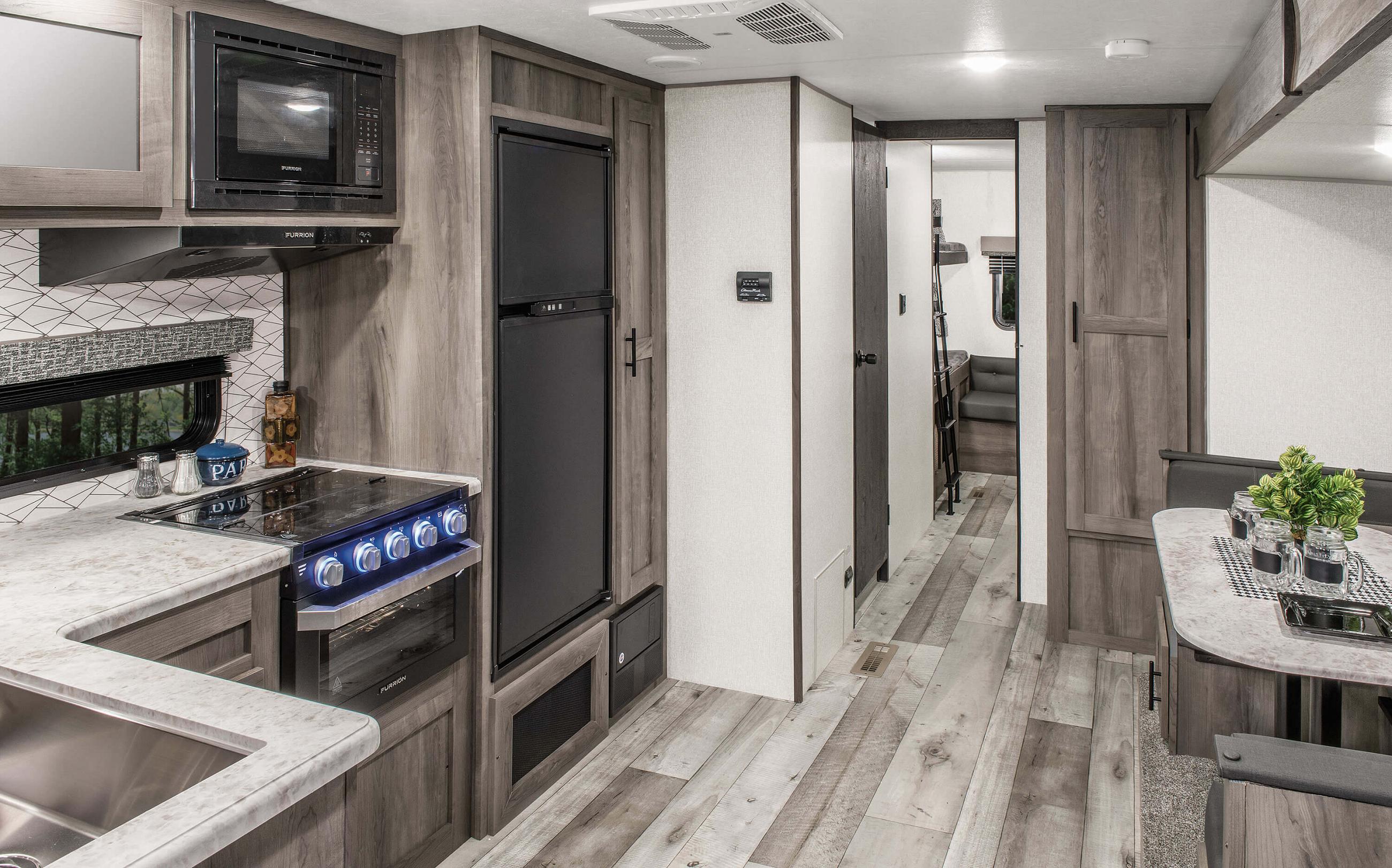 2021 Sportsmen® LE Travel Trailers | KZ RV