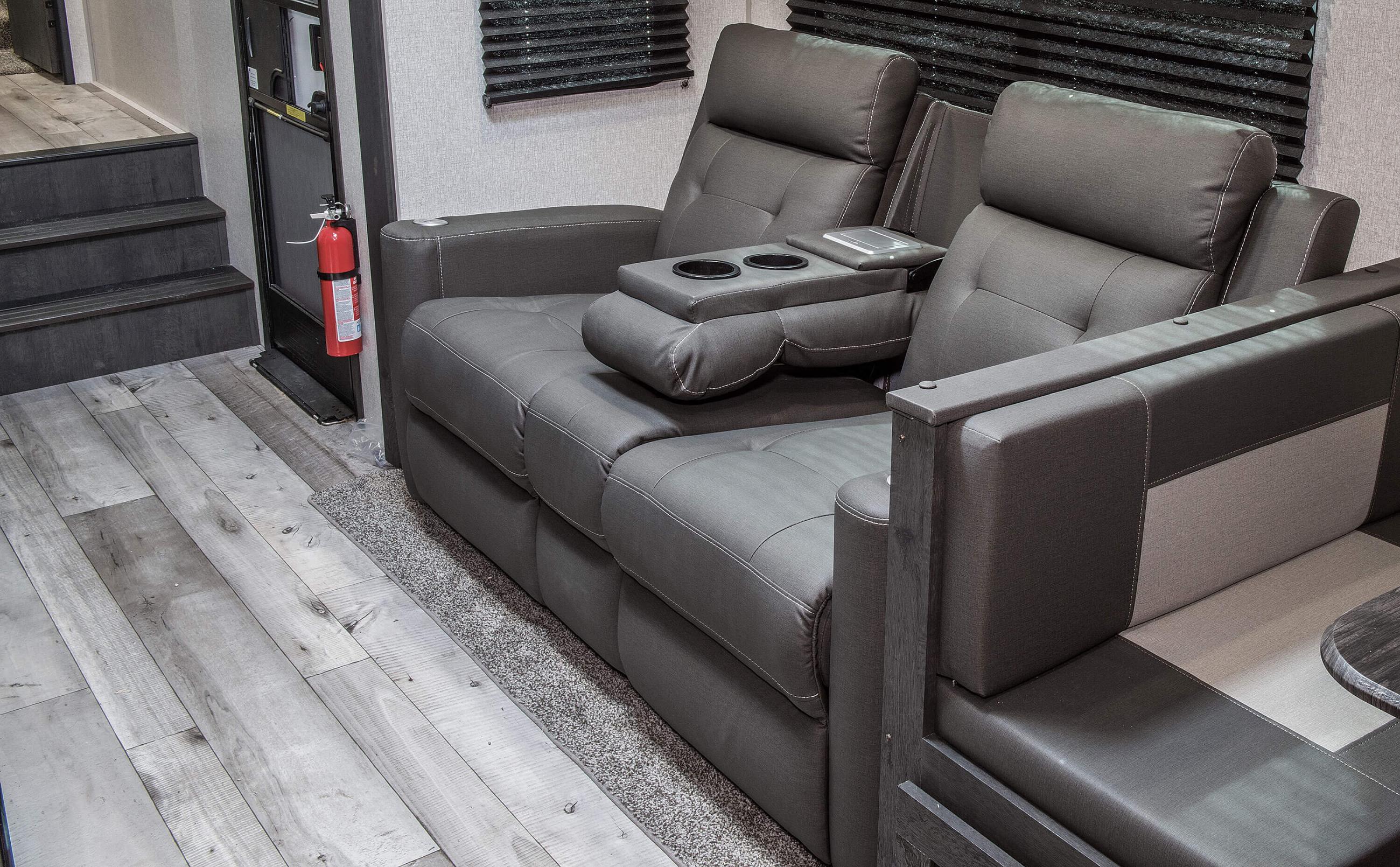 2023 Sportsmen® Fifth Wheels Gallery | KZ RV