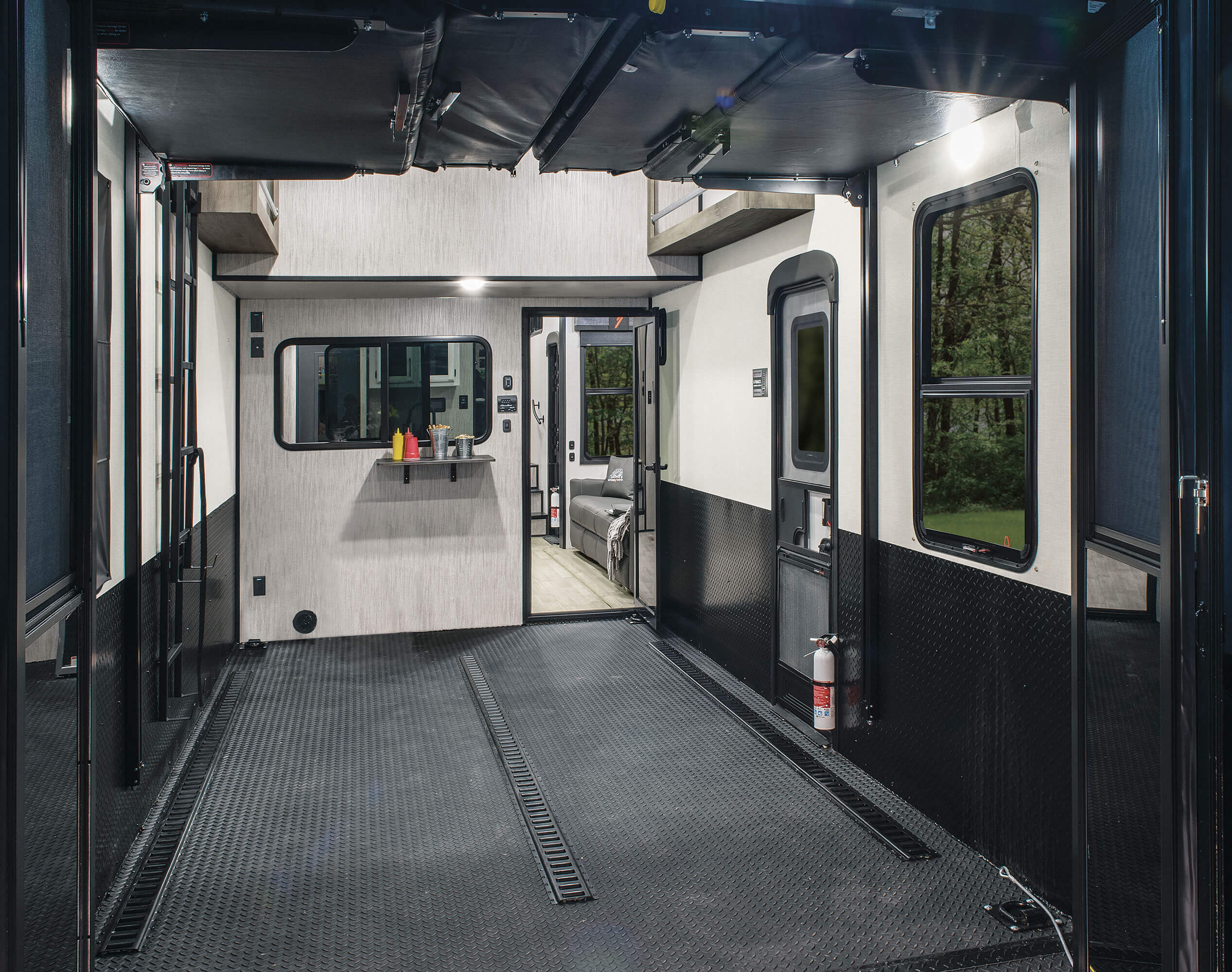 2023 Robby Gordon Speed UTV Fifth Wheels Media Center | KZ RV
