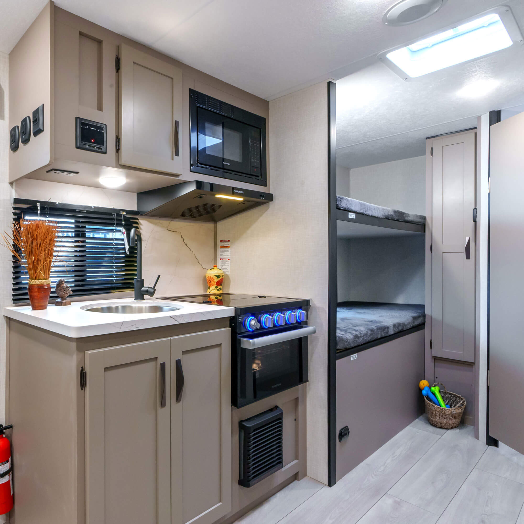 2025 Connect® Mini Ultra Lightweight Travel Trailers | KZ RV