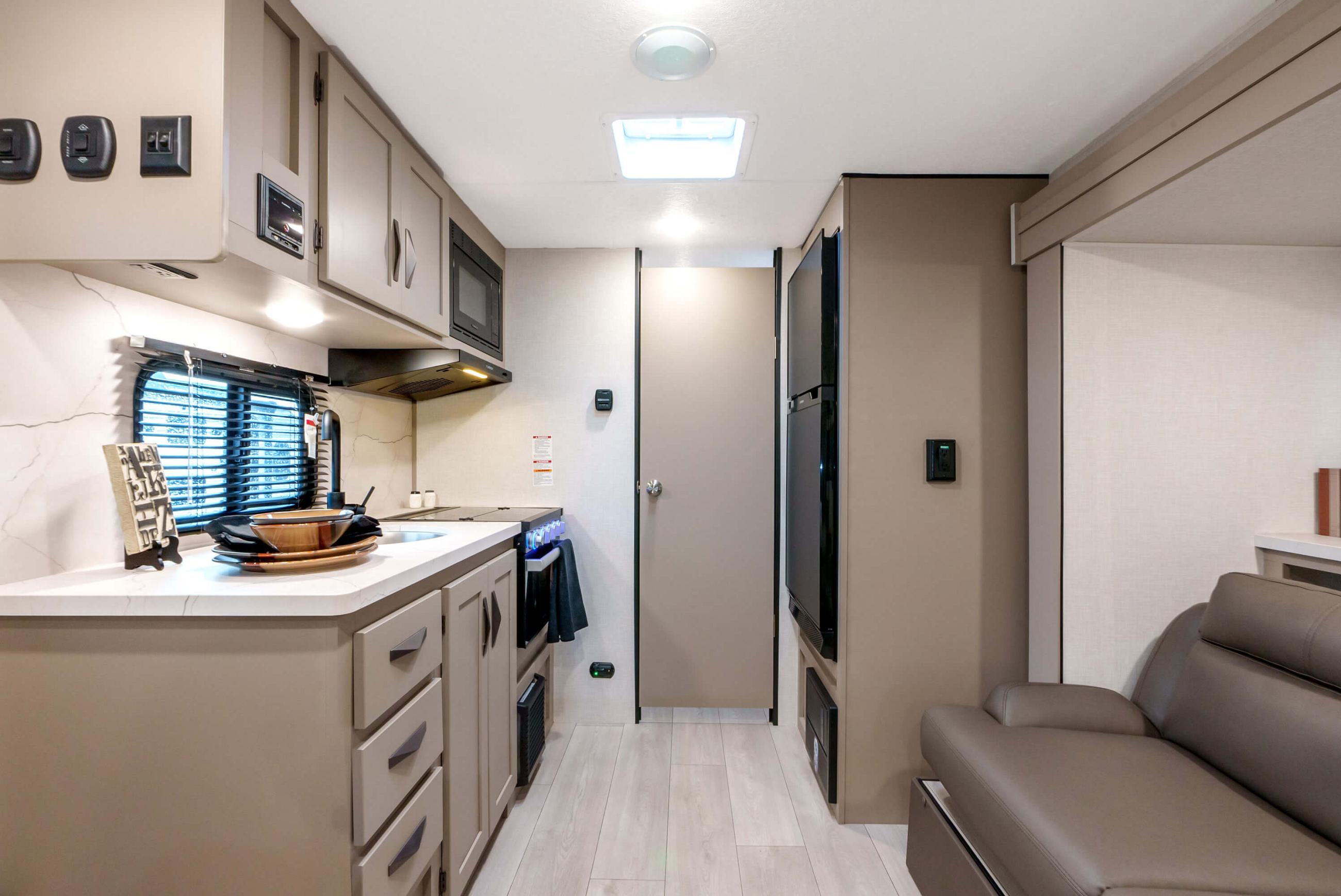 Connect® Mini Ultra Lightweight Travel Trailers | KZ RV