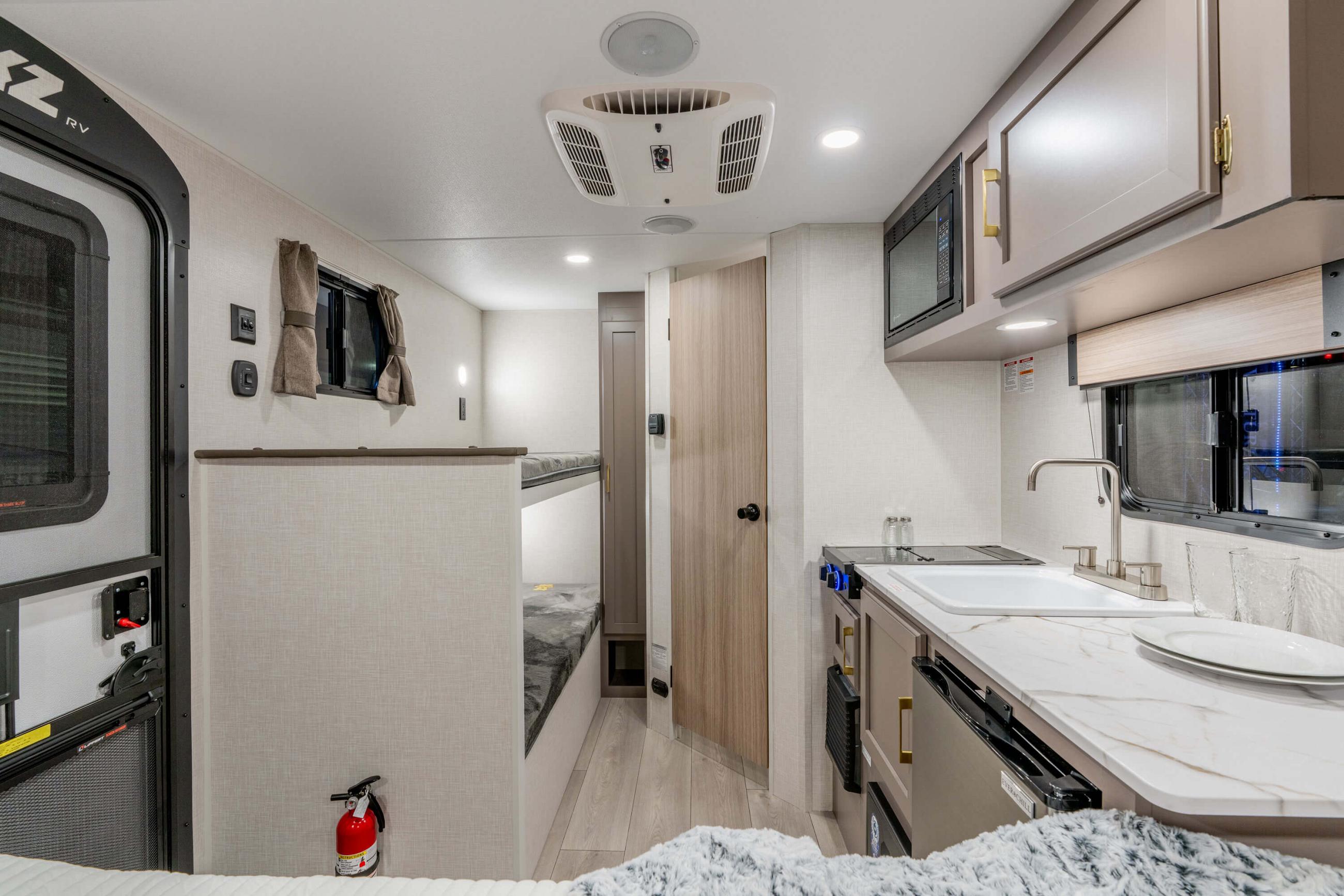 Sportsmen® Classic 130BH Travel Trailer | KZ RV